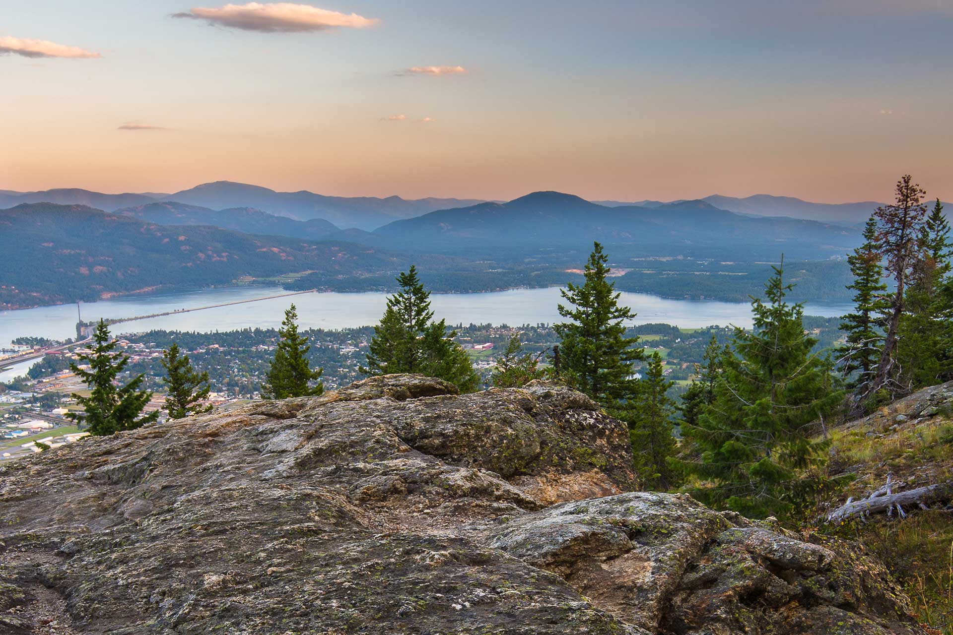 Relocating - Sandpoint Chamber of Commerce